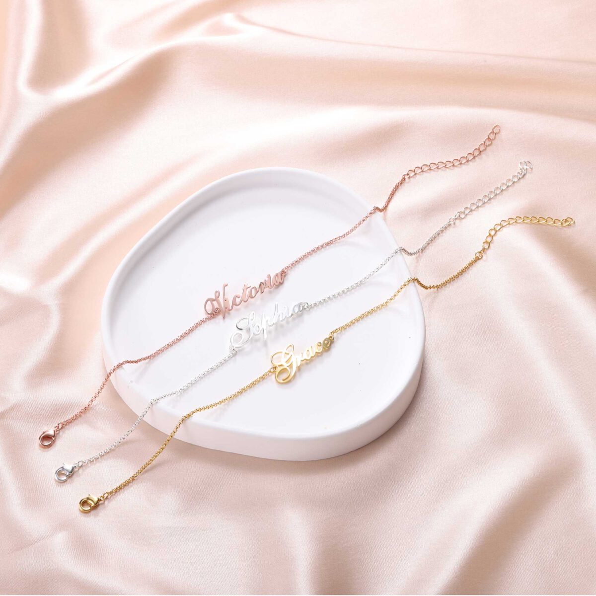 Customized Hotwife Anklet - Personalized Ankle Bracelet with Name | FARUZO