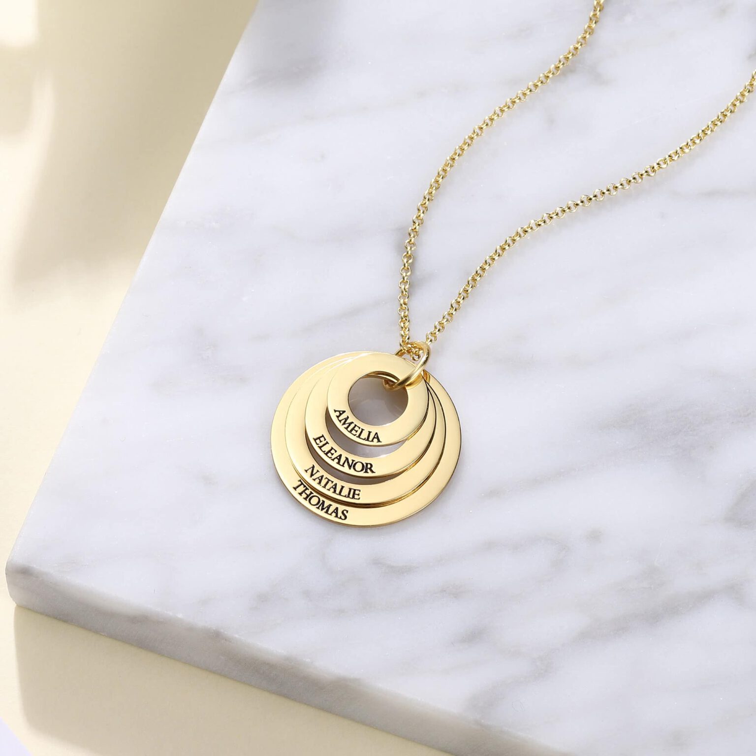 Family Necklace - Linked Circle Necklace | FARUZO