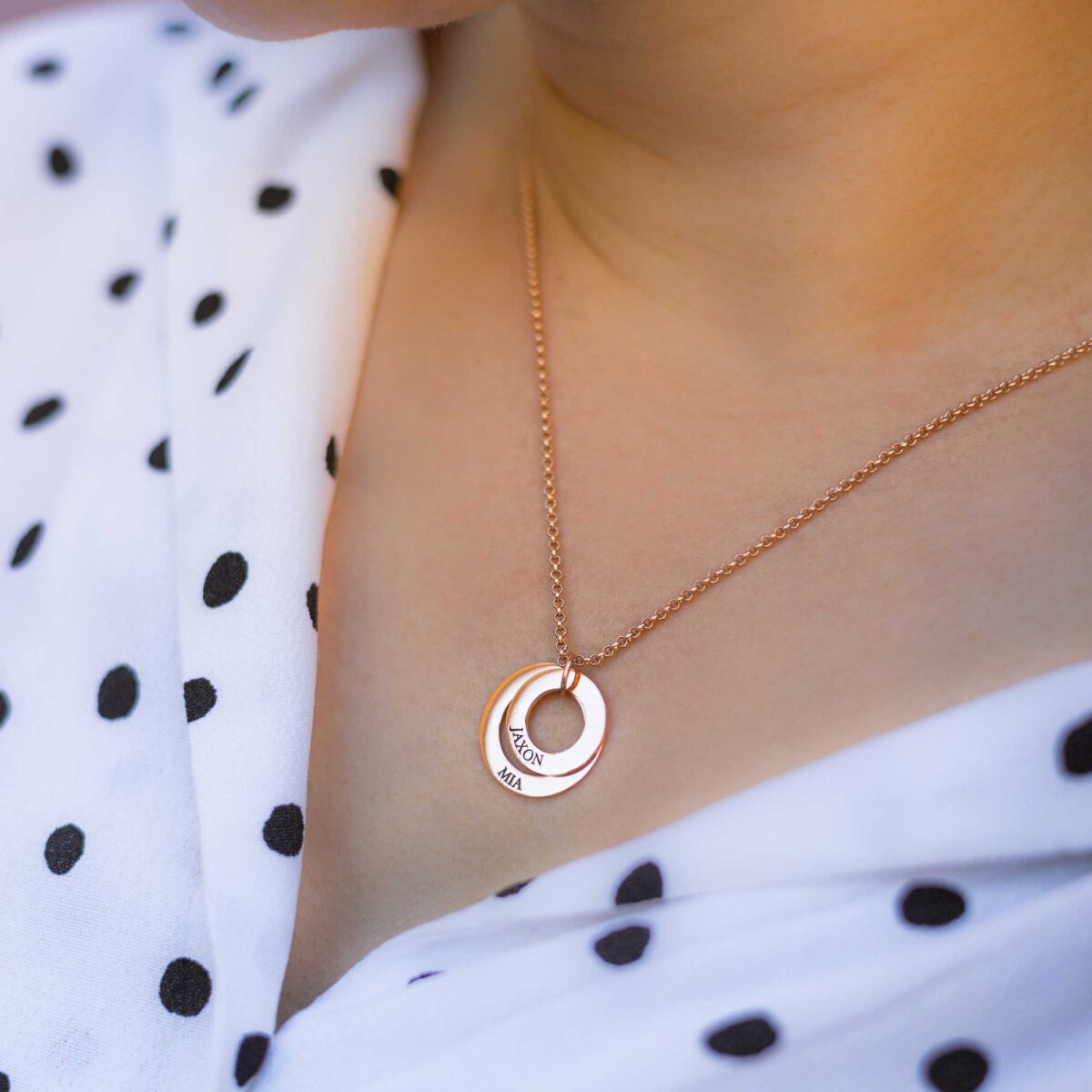 Family Necklace - Linked Circle Necklace | FARUZO