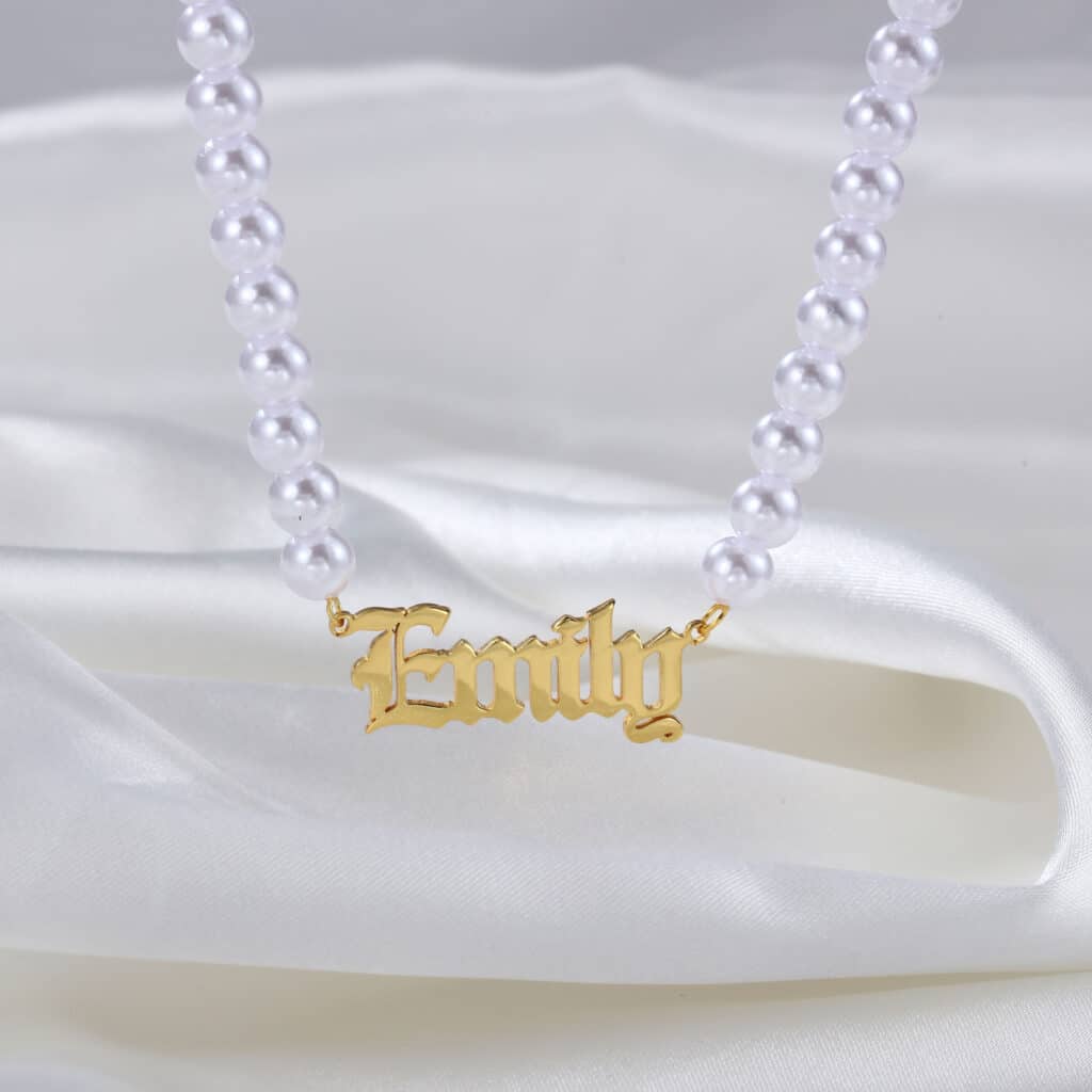 Personalized Pearl Necklace with Name [Handmade] | FARUZO