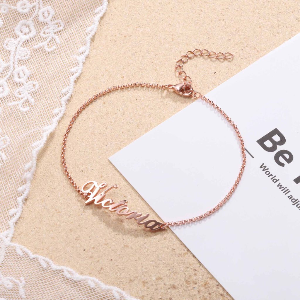 Customized Hotwife Anklet - Personalized Ankle Bracelet with Name | FARUZO